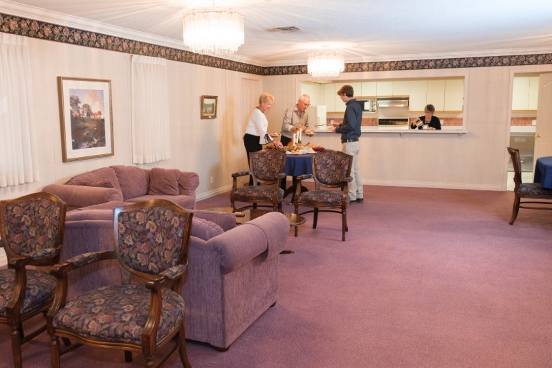 Reception facilities - MacLean Funeral Home Swan Chapel